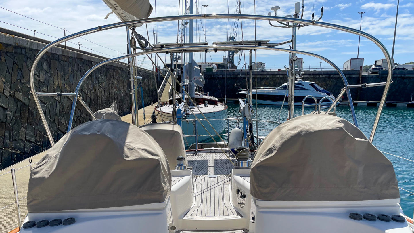 Oyster 62 - Red Ensign
