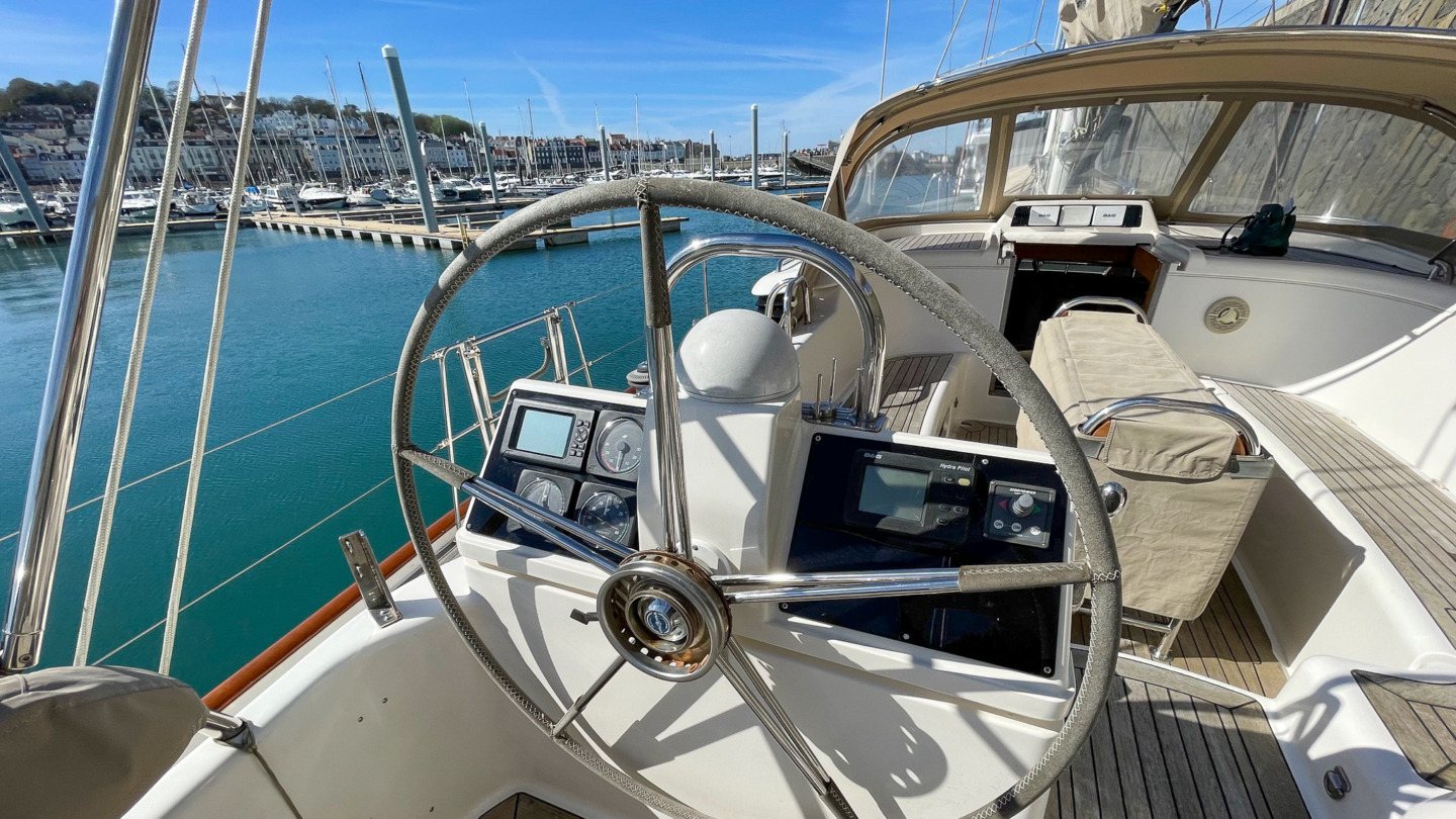 Oyster 62 - Red Ensign