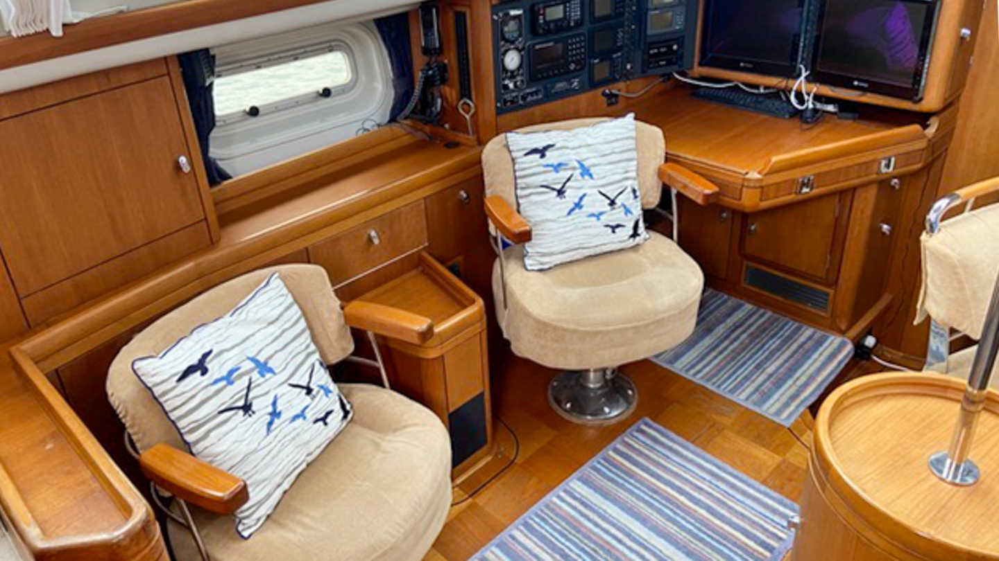 Oyster 62 - Red Ensign