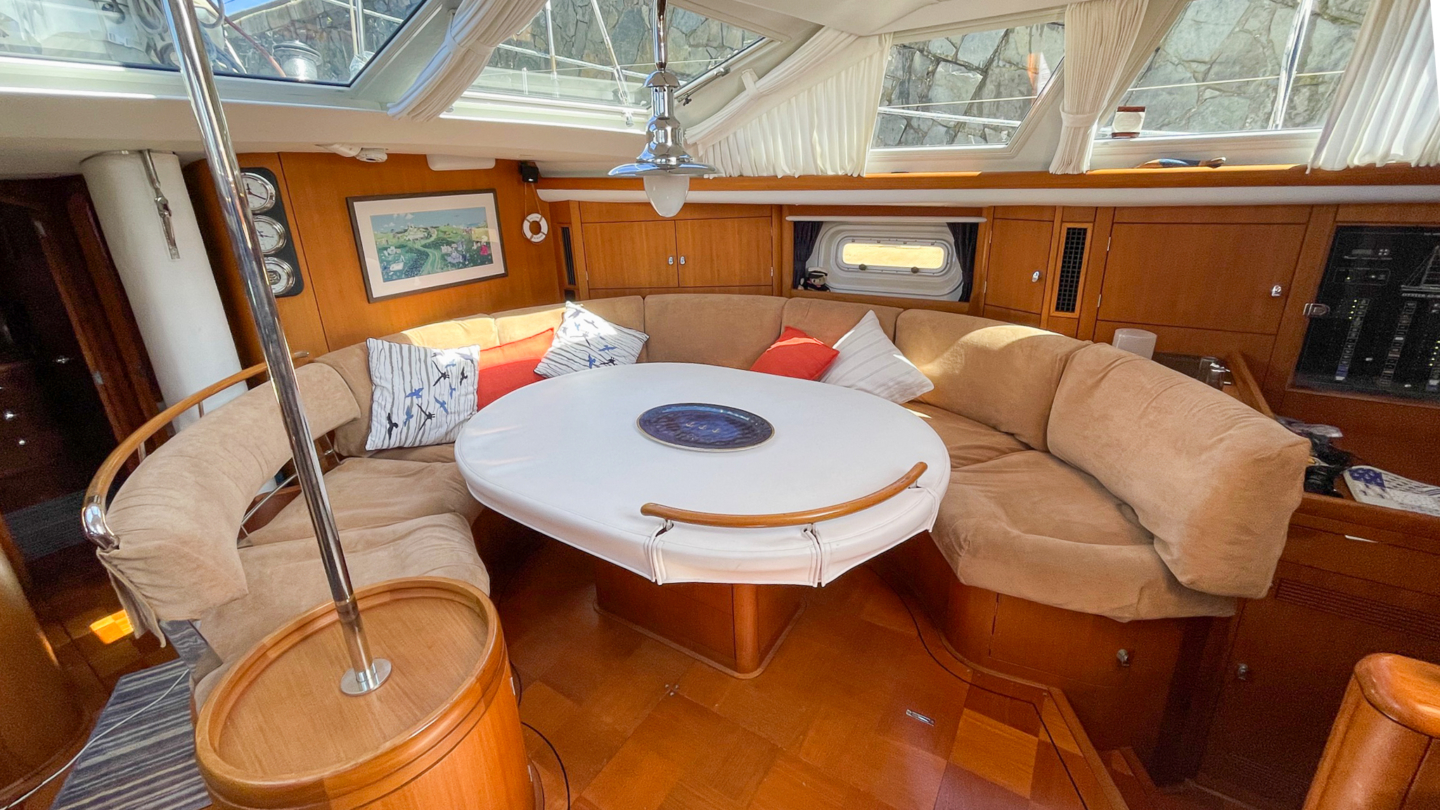 Oyster 62 - Red Ensign
